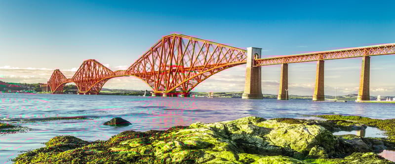 9 Breathtaking Bridges Around the World